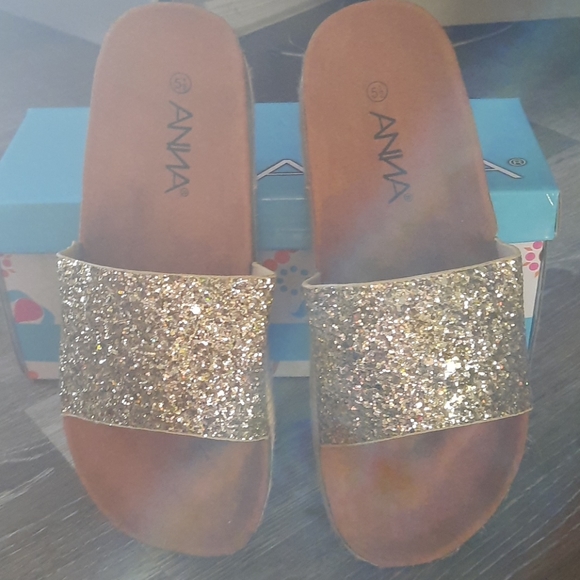 Anna | Shoes | Anna Sandals | Poshmark